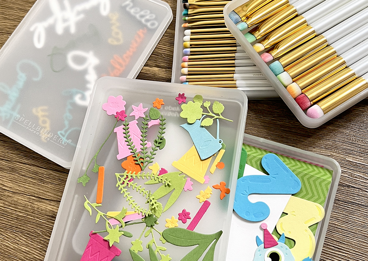 Spellbinders Windows With a View Collection